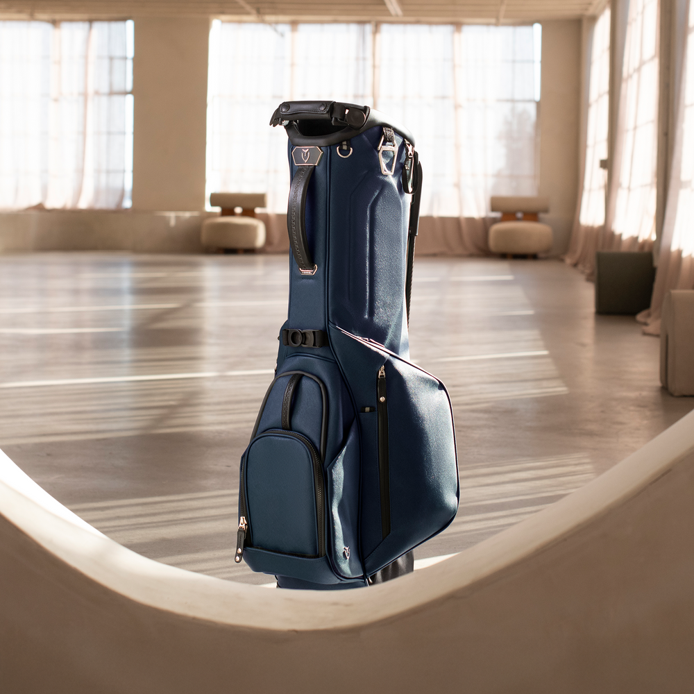 Your Golf Bag Checklist: 30 Essential Items for Golfers