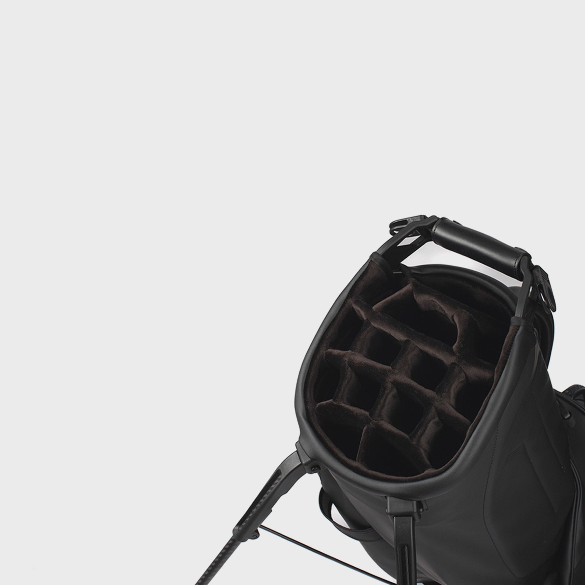 Player V Golf Stand Bag | Premium Golf Bag - Black